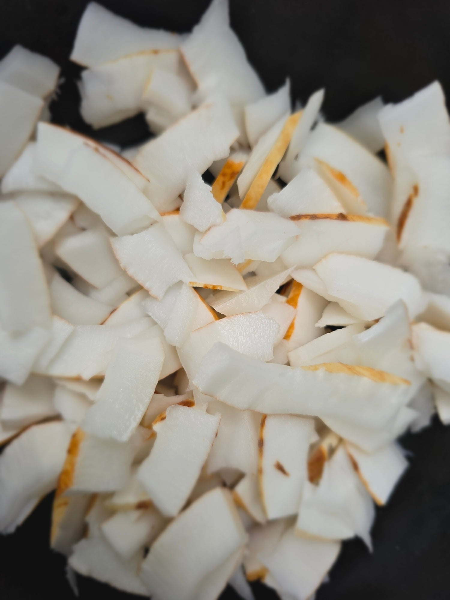 Freshly Chopped Coconut 150 gm -QV107 – qcookit.com